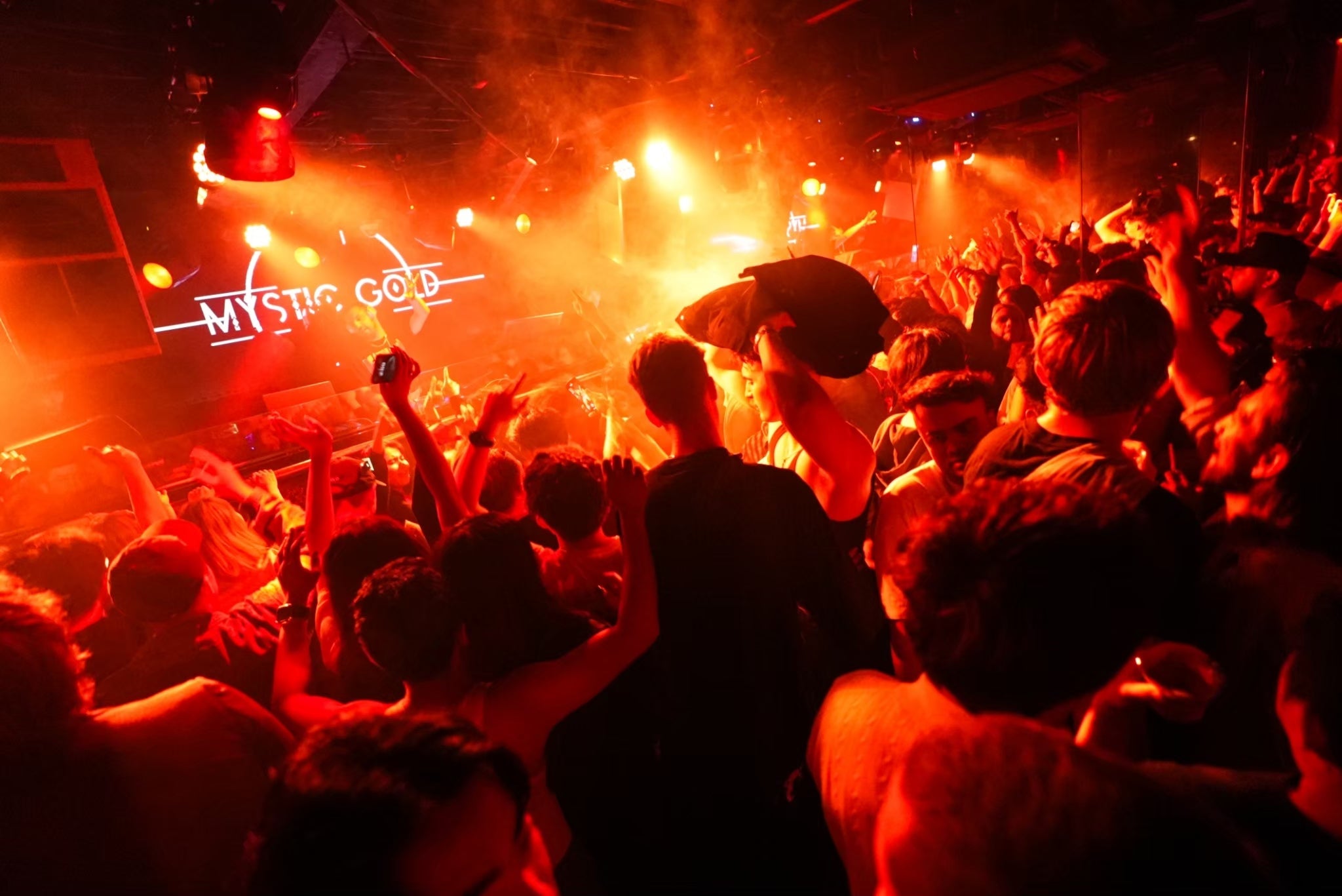 A Weekend Guide to Osaka Nightclubs for Party Lovers – GALA RESORT VIP